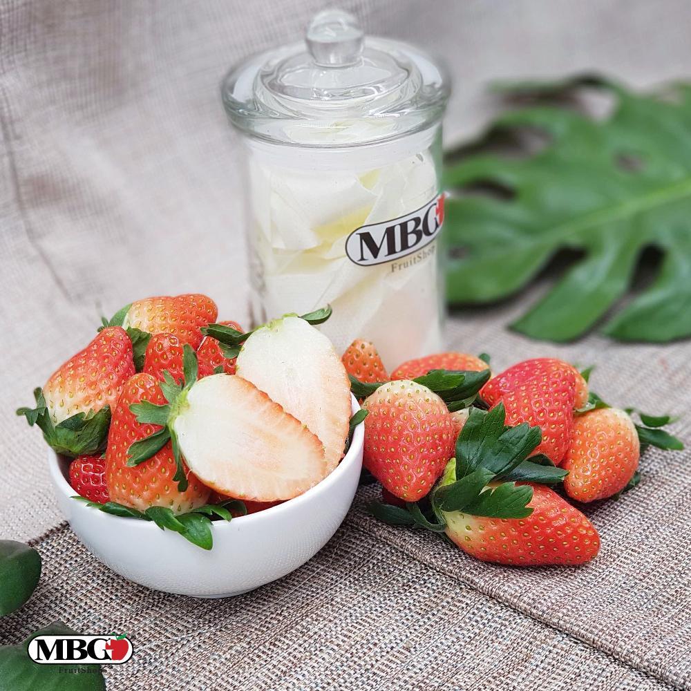 Korea Sweet Strawberry (500g/pack) – MBG Fruit Shop