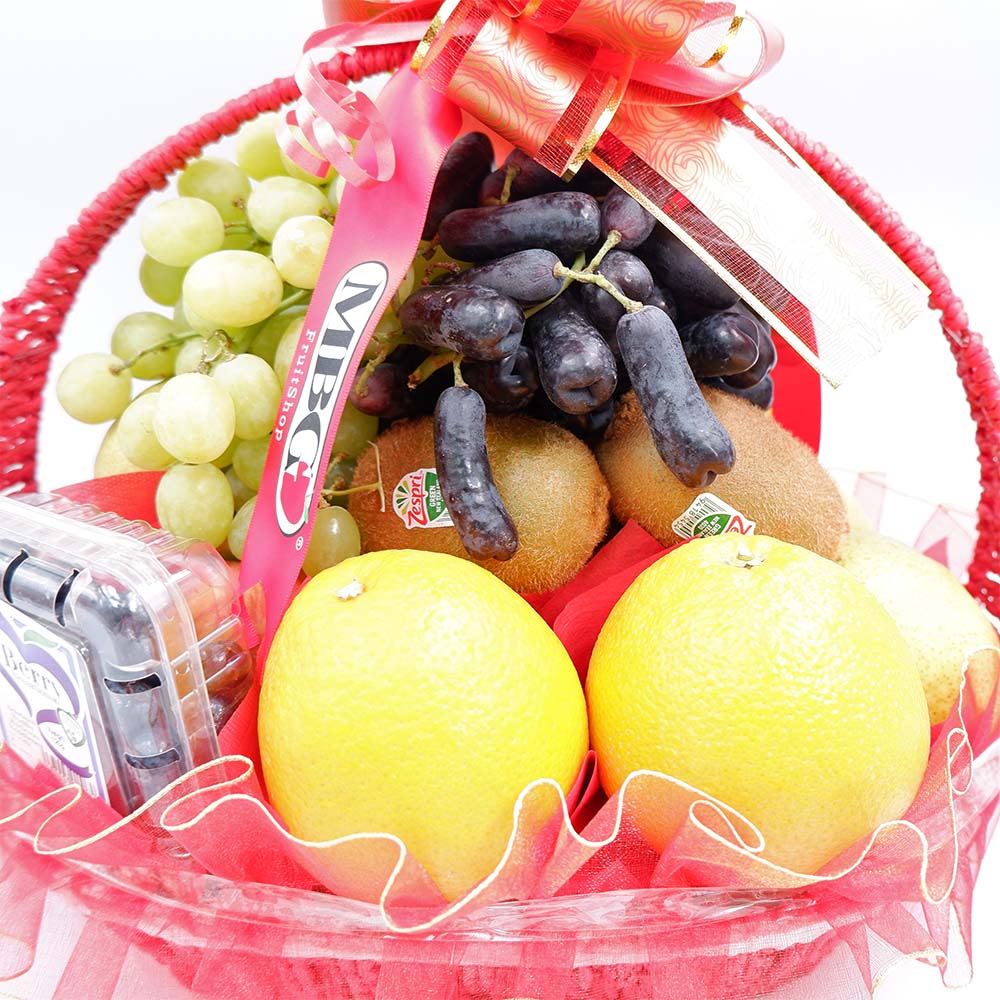 Signature Fruit Basket (8 Types of Fruits) – MBG Fruit Shop