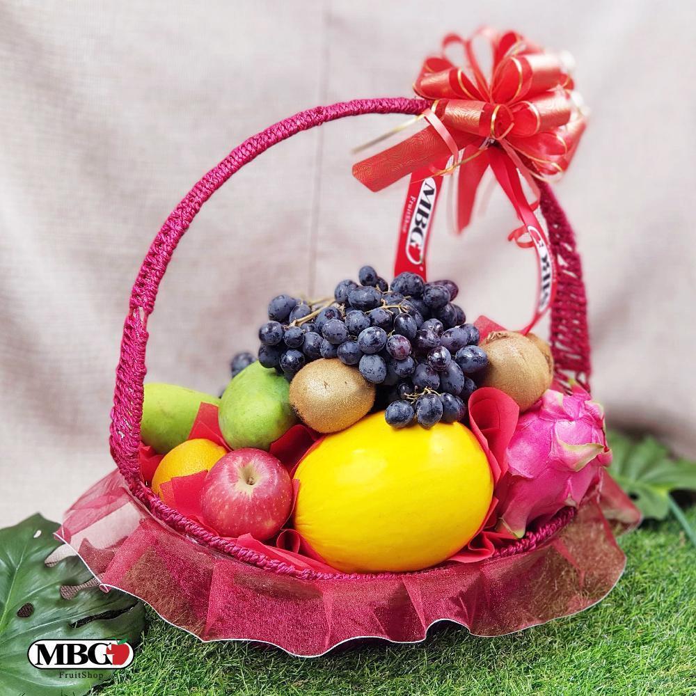 Simple Fruit Basket - Melody (8 Types of Fruits) – MBG Fruit Shop