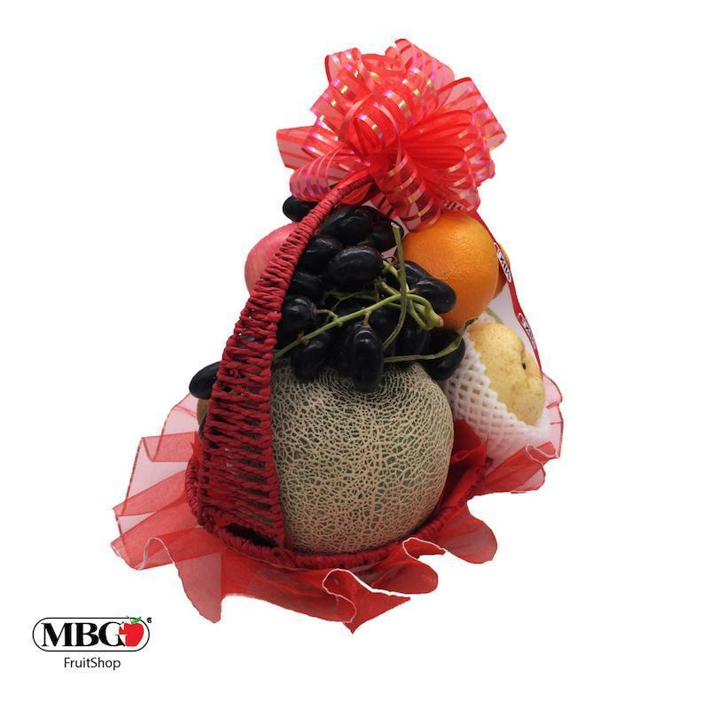 Simple Fruit Basket - Signature (7 Types of Fruits) – MBG Fruit Shop