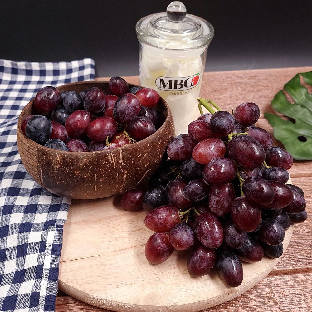 Spain Autumn Royal Black Grape [500g/Pack] – MBG Fruit Shop