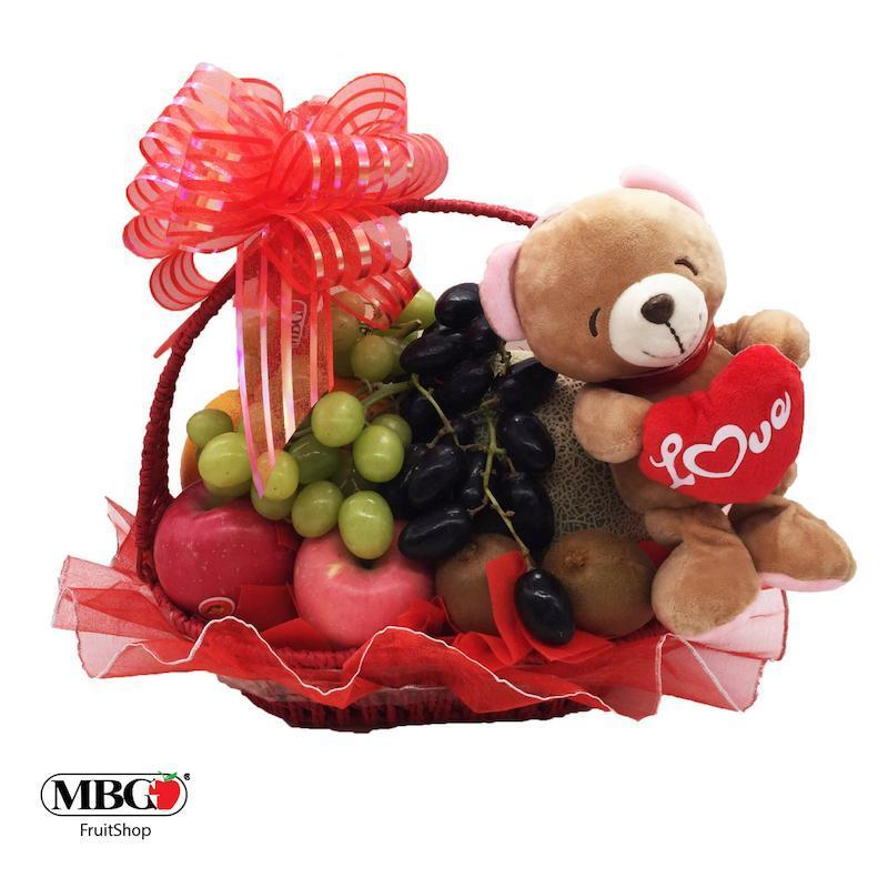 Sweetheart Fruit Basket - Signature (7 Types of Fruits) – MBG Fruit Shop