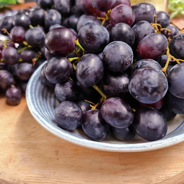 USA Candy Store Black Grape [500g/Pack] – MBG Fruit Shop