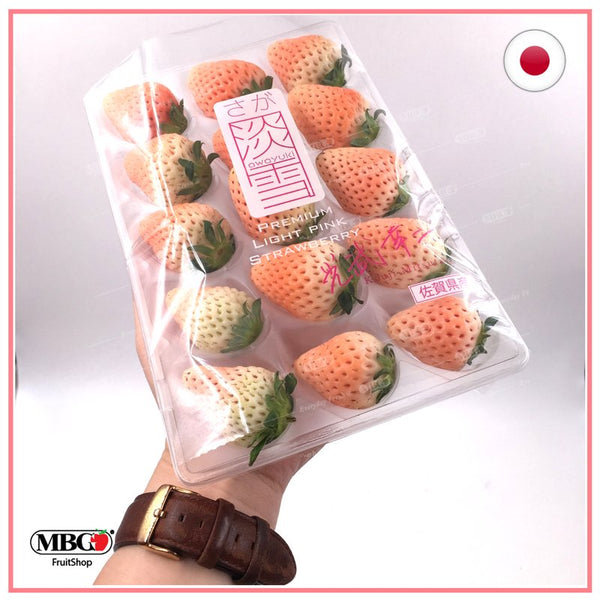 Japan Awayuki Strawberry - Premium Light Pink Strawberry – MBG Fruit Shop