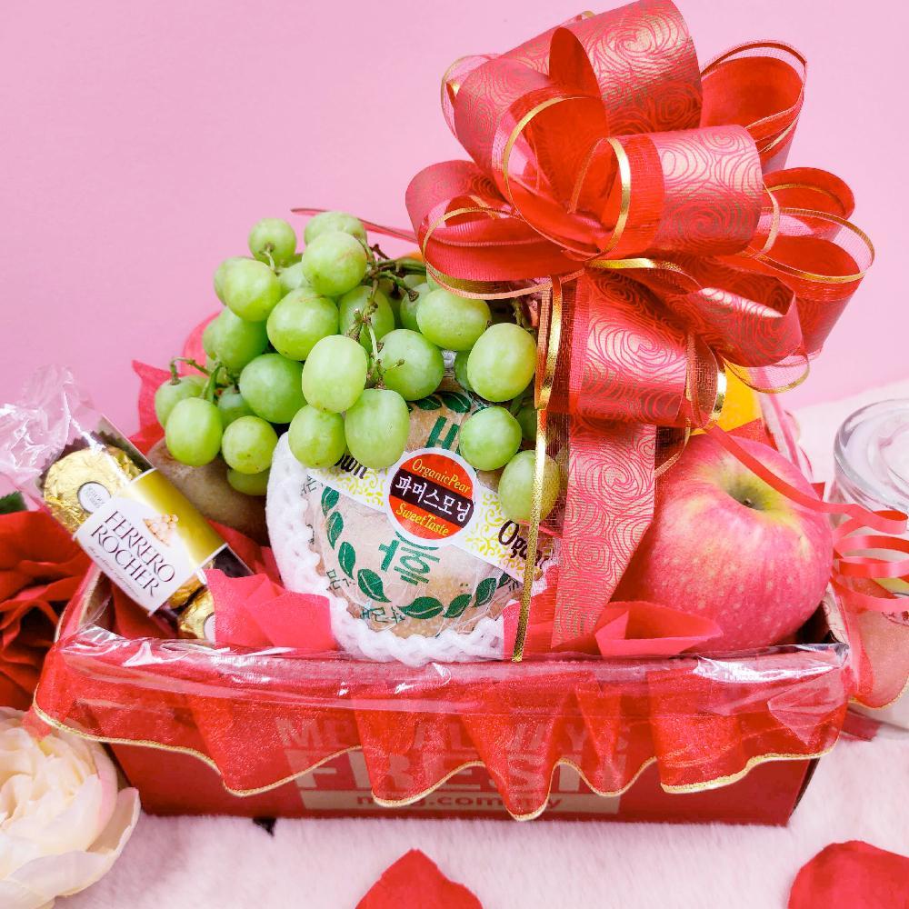 Sweetheart Mini Fruitbox (5 Types of Fruits) – MBG Fruit Shop